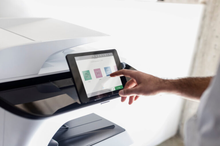 Apogee Join Forces with MCA to Acquire French-based AM Trust's Print ...